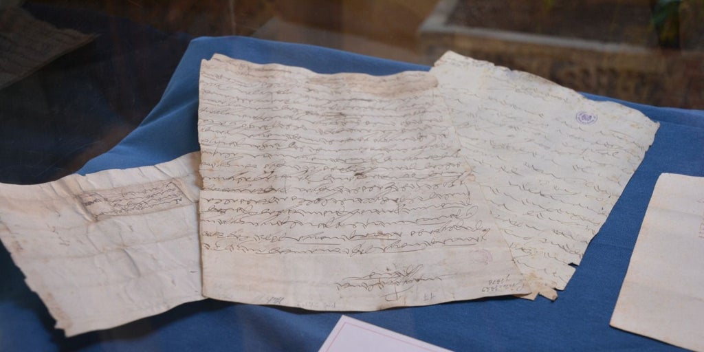 Facsímiles inéditos de Isabel La Católica, de su puño y letra, se ...
