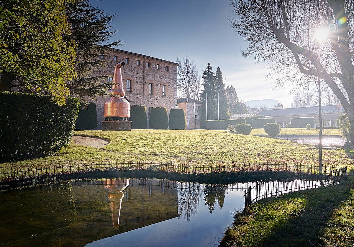 65 años de DYC en Palazuelos de Eresma: 'destilar' el entorno