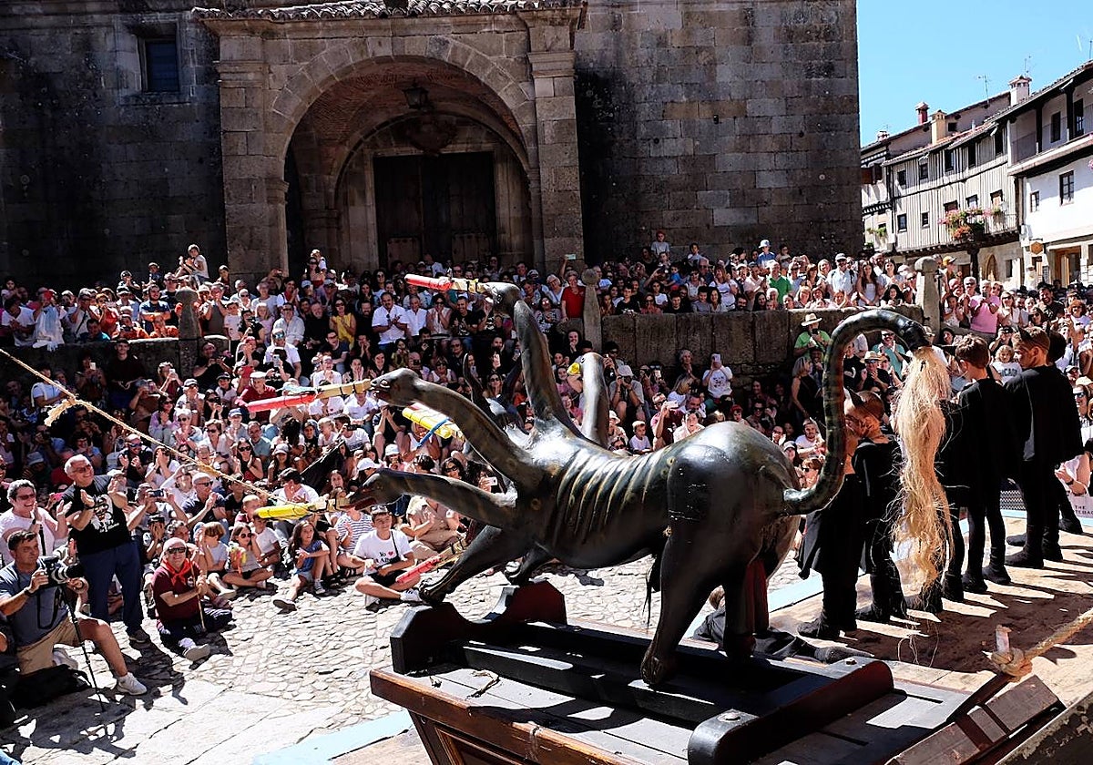 El Bien volvió a triunfar sobre el Mal en la tradicional 'Loa' de La Alberca