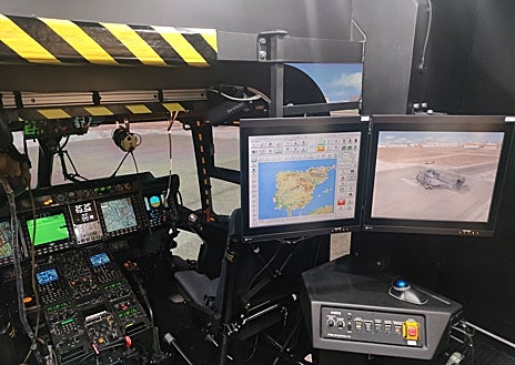 Los pilotos del Ejército del Aire ya vuelan en el simulador del NH90