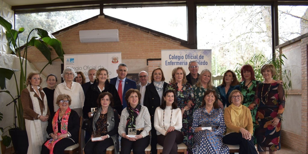 Mari Paz Ruiz, en el homenaje a las enfermeras jubiladas, defiende la ...