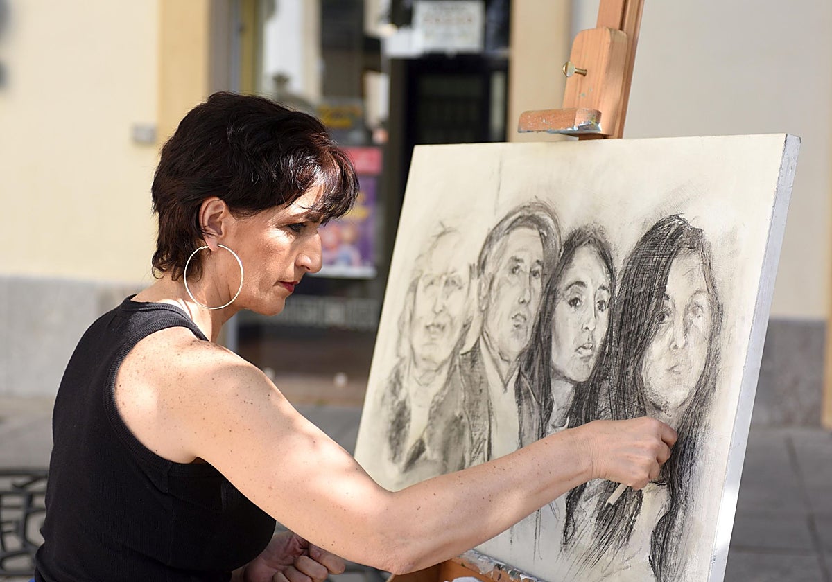 Creadores celebran el Día del Arte en las calles de Córdoba, en imágenes