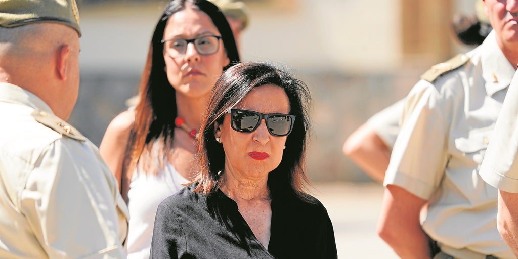 Fotos de michael flores xxx extremely soft and authentic