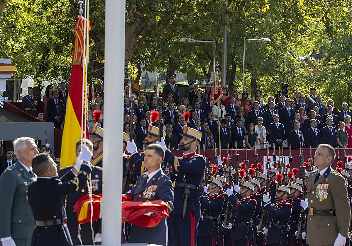 Desfile Fuerzas Armadas 2025: horario, dónde ver gratis en televisión y ...