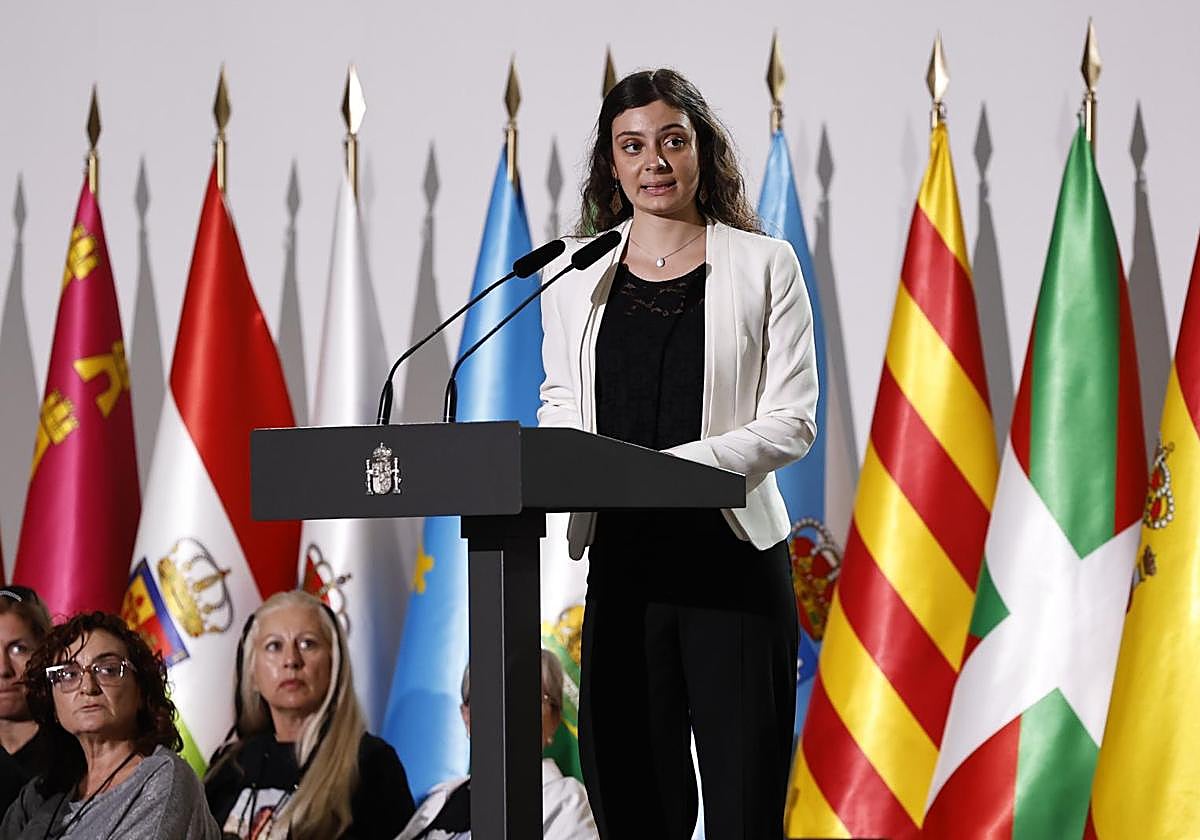 Las familias reprochan a los políticos su inacción: «Quien omite su ...