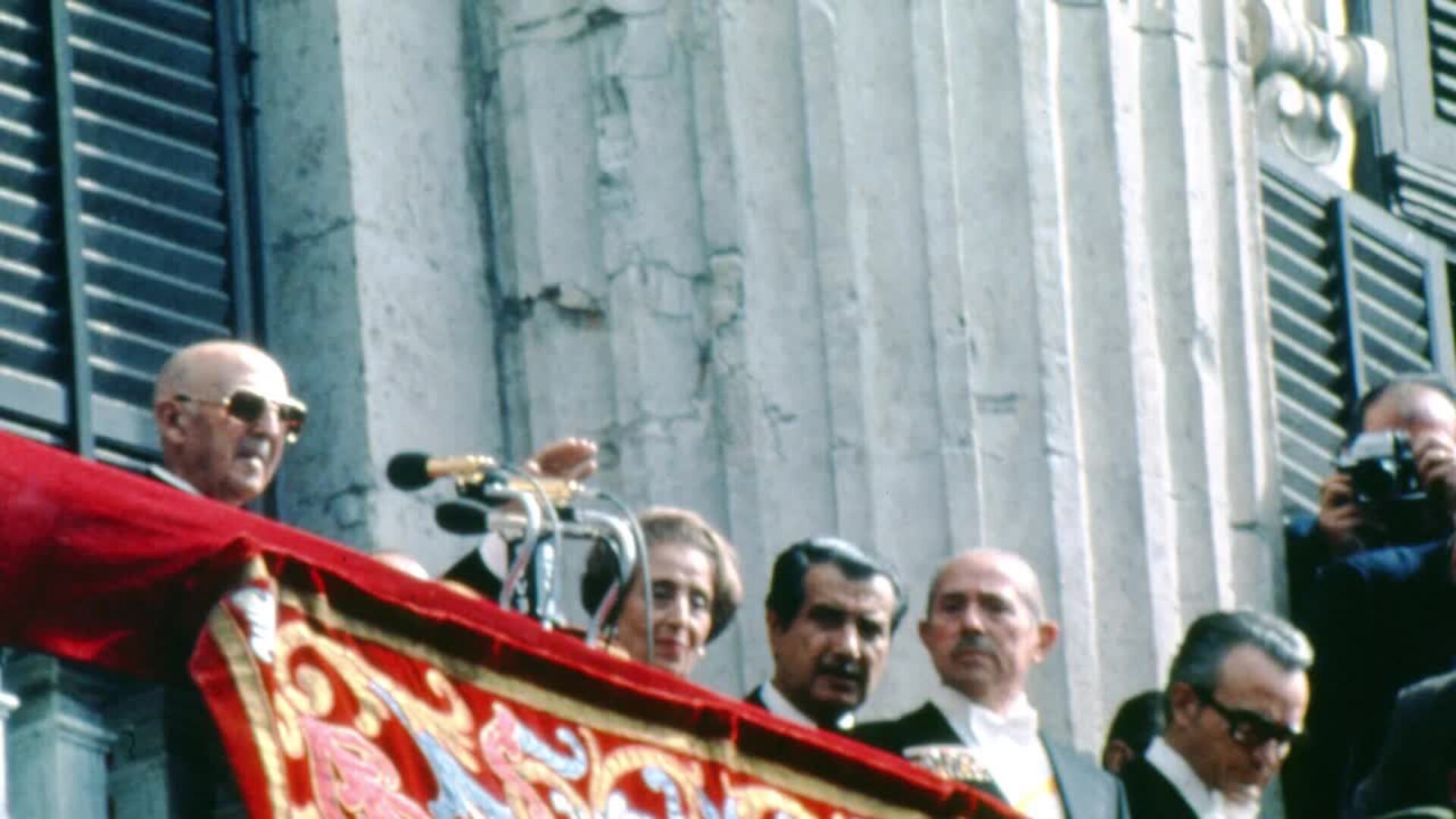 'Franco ha muerto, Franco ha muerto, Franco ha muerto': la historia de ...