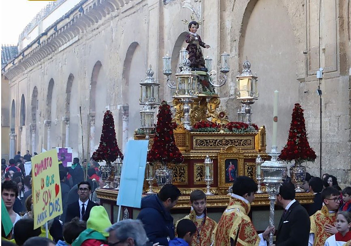 Horario e itinerario de la procesión del Niño Jesús de la Compañía en ...