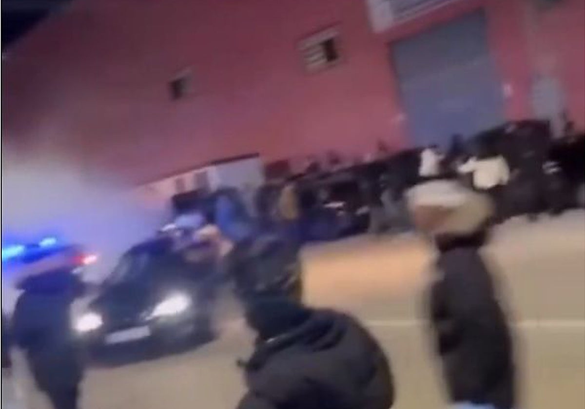 500 vehículos tuneados se concentraron en Illescas antes de la carrera ...