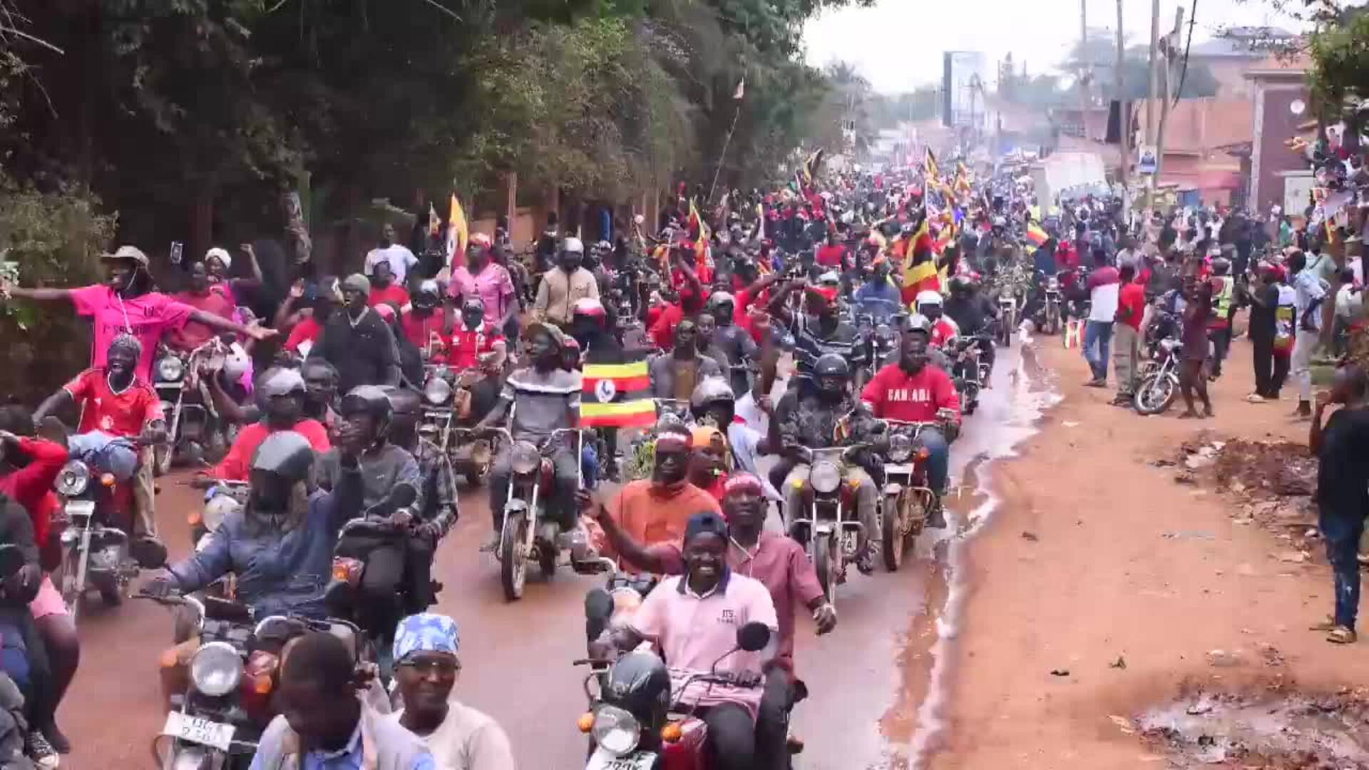 Bobi Wine intensifica su campaña de cara a las presidenciales de Uganda