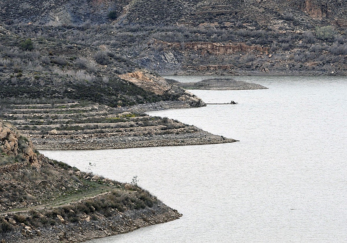 Almería, la excepción seca de Andalucía: embalses al 8% frente a ...