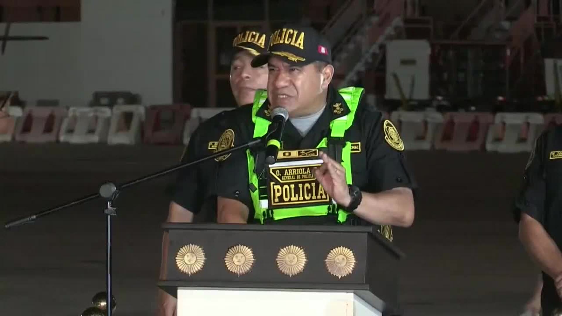 'El Monstruo', "el hombre más buscado" de Perú, llega a Lima extraditado desde Paraguay