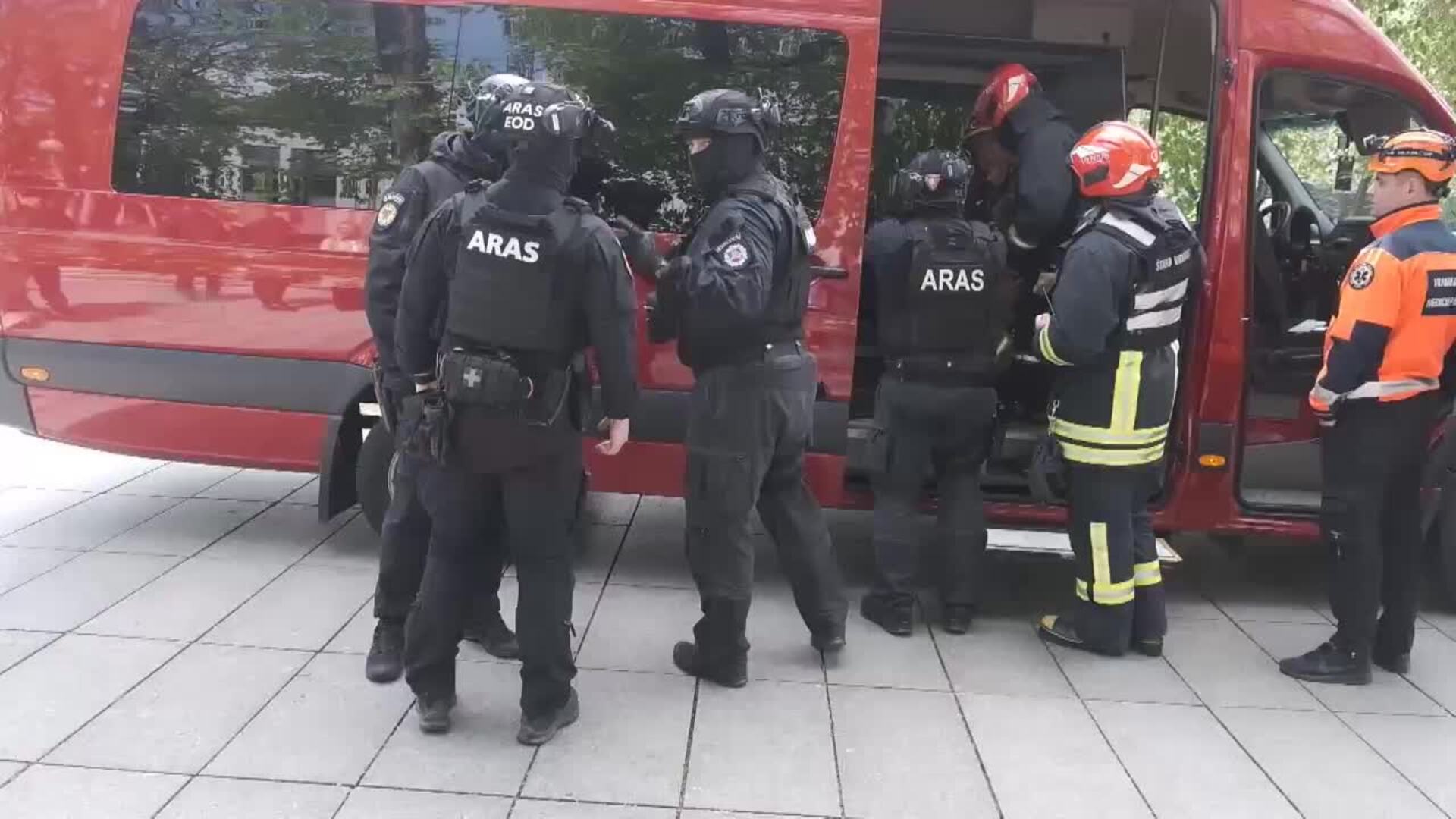 Simulacro de emergencia en Vilna para practicar la respuesta a ataques ...