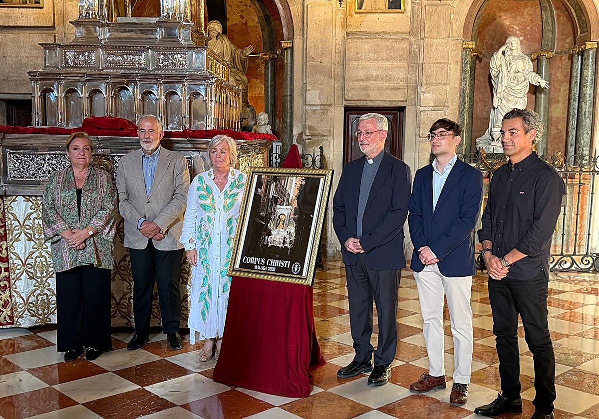 Málaga se vuelca con los preparativos de la procesión del Corpus ...