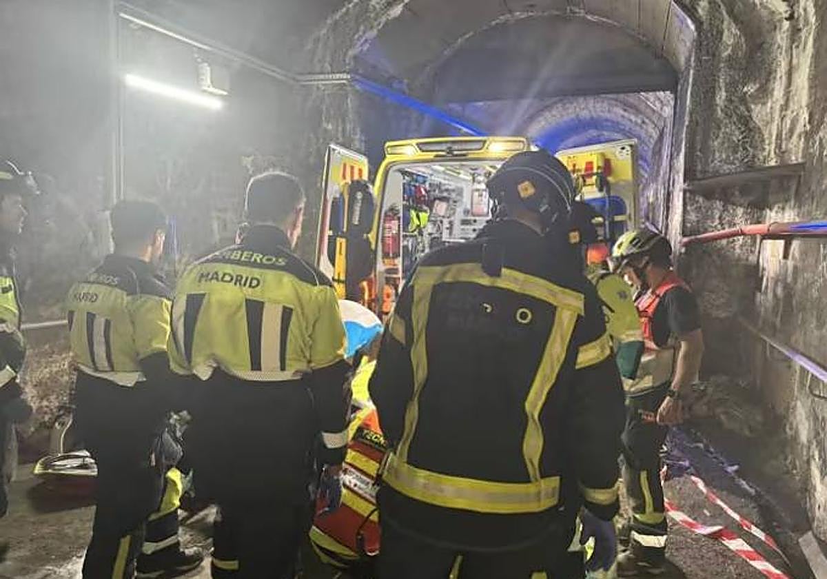 Muere un trabajador de Cercanías Madrid tras recibir un golpe de una ...