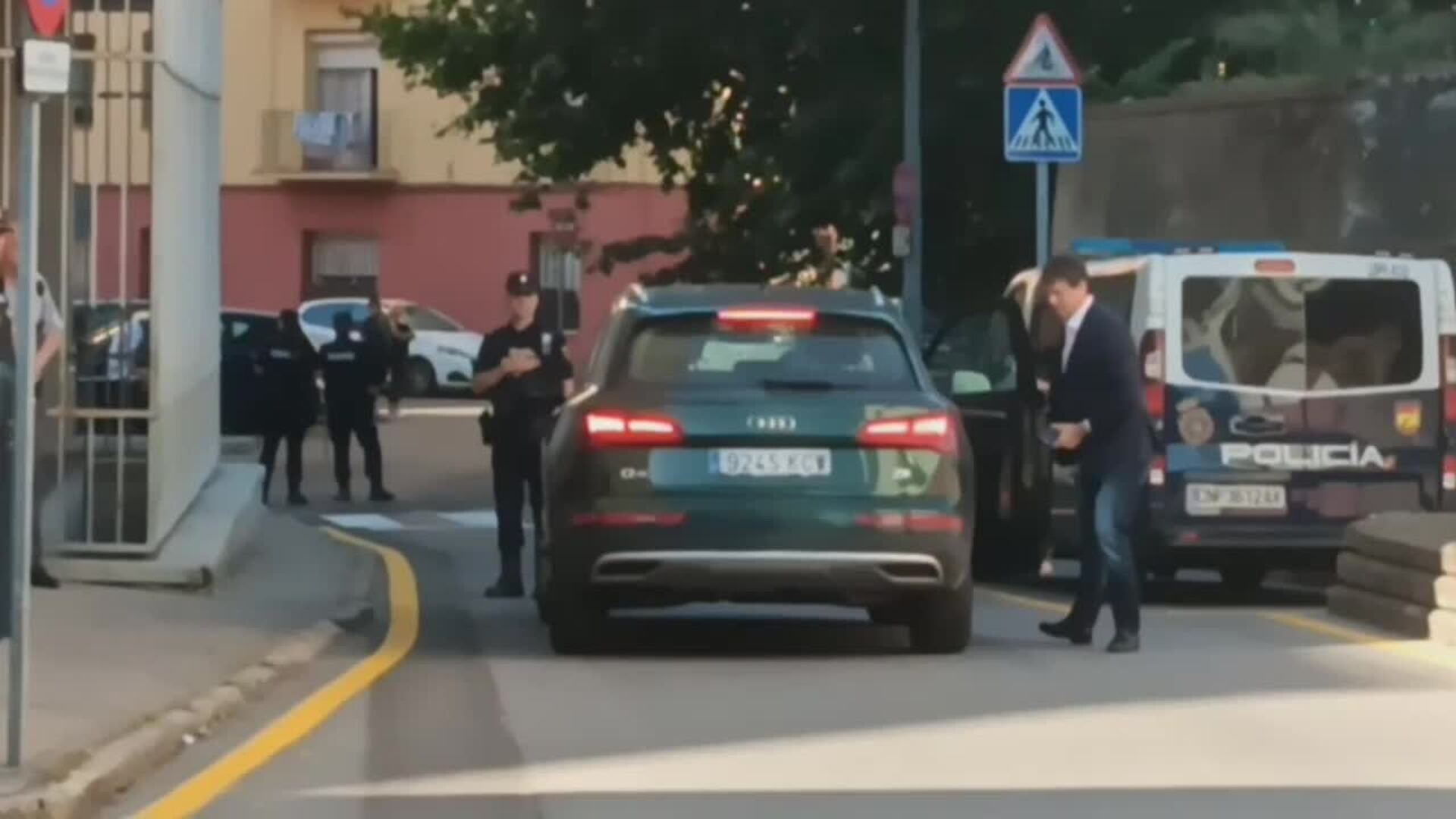 David Sánchez entra a la Audiencia de Badajoz por la puerta trasera