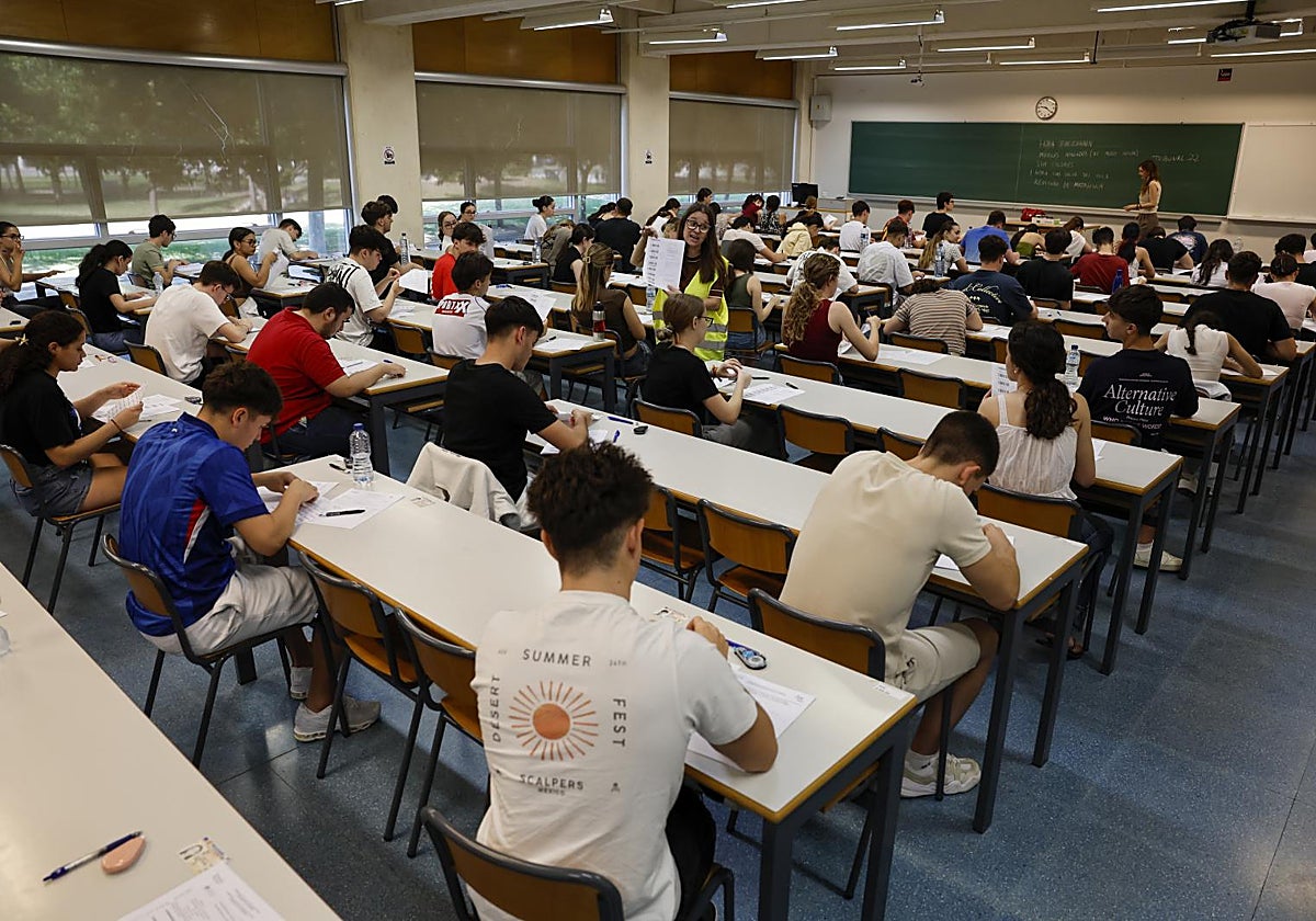Así ha sido el examen de Castellano: Lengua y Literatura de la ...