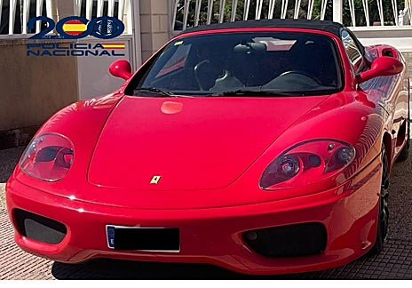 Detenido por poner a la venta un Ferrari falso a bajo precio que era ...