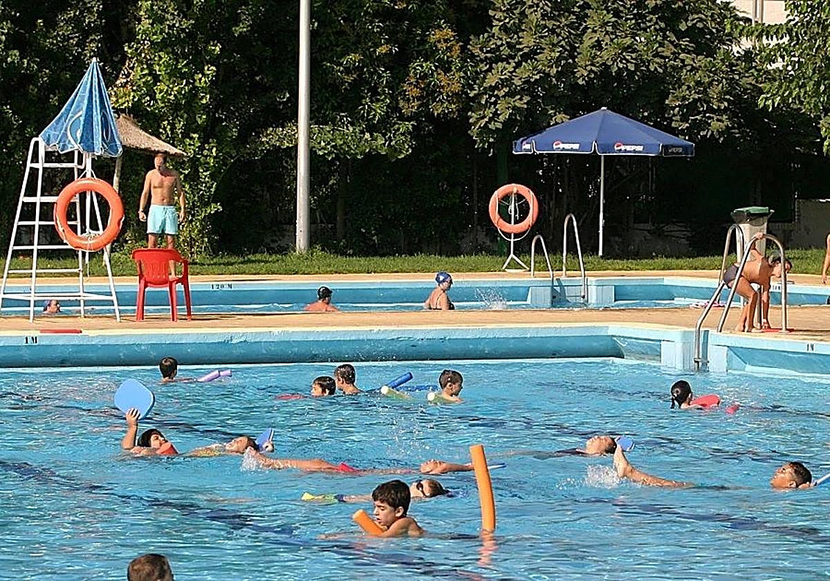 Abren las primeras piscinas en Córdoba: horarios y precios