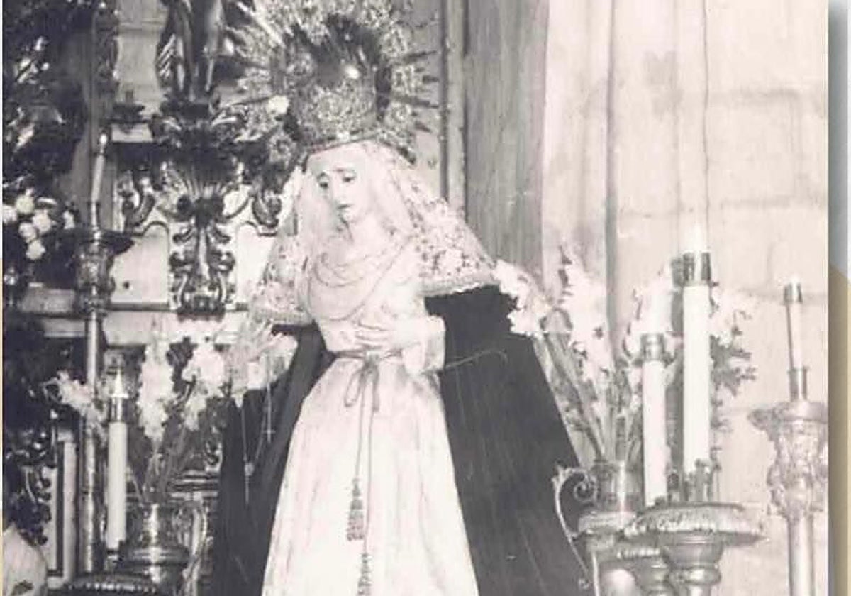 Medio siglo de Gracia y Amparo de Córdoba, la antigua Dolorosa que ...
