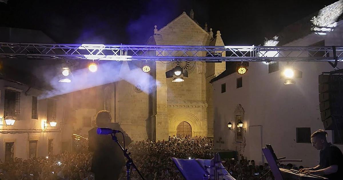 Noche Blanca del Flamenco 2026: todos los escenarios, conciertos y ...