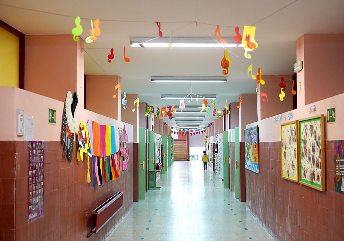 Los colegios e institutos de Castilla y León perderán 45.000 alumnos en ...