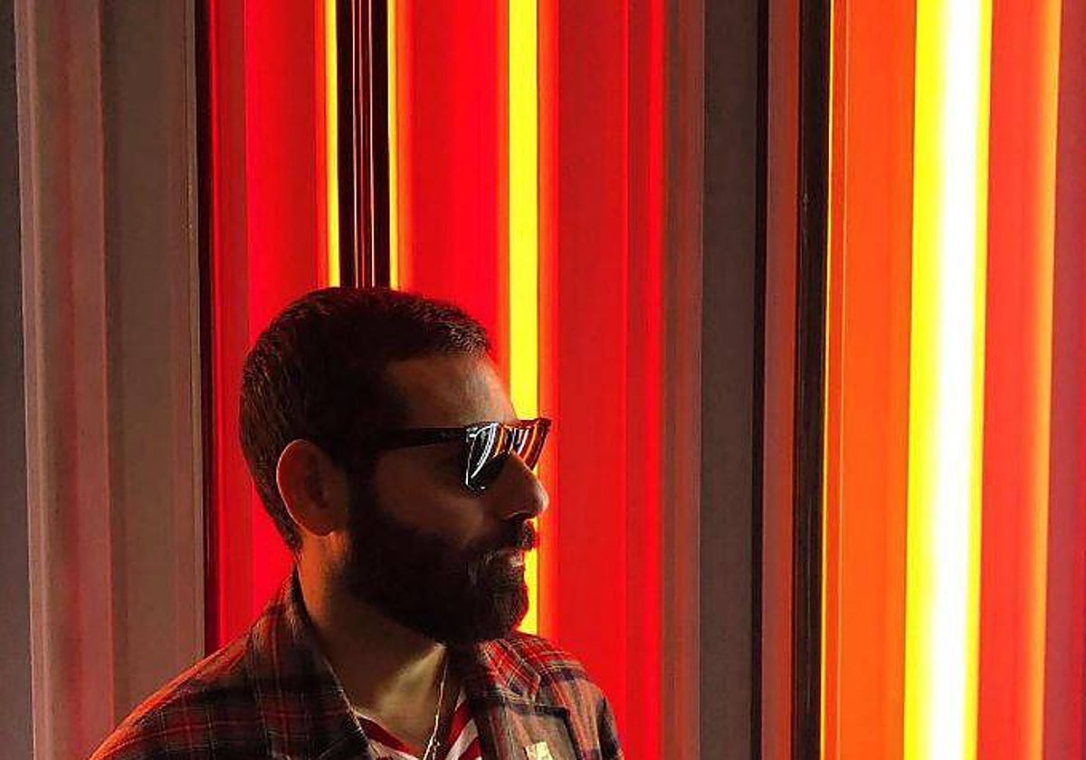 Muere Davide Renne, director creativo de Moschino, nueve días después ...