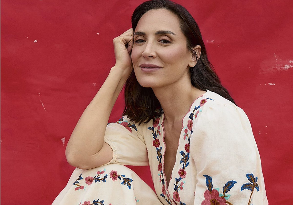 De las túnicas a los bordados: la colección de vestidos de Tamara Falcó ...