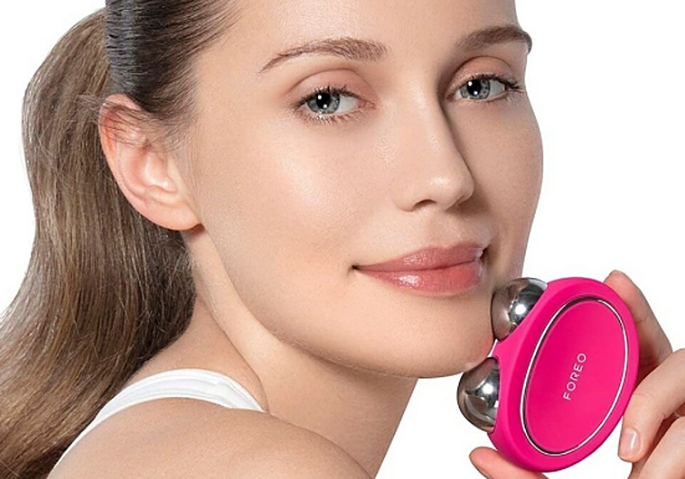 Reafirma la piel del rostro con este pack de FOREO: consíguelo con un ...