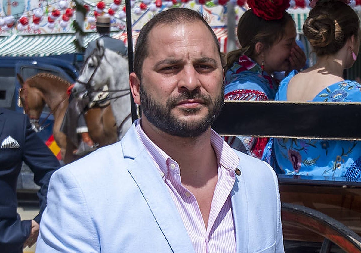 Una televisión, llamadas telefónicas y pérdida de peso: así es la vida de Antonio Tejado en la ...