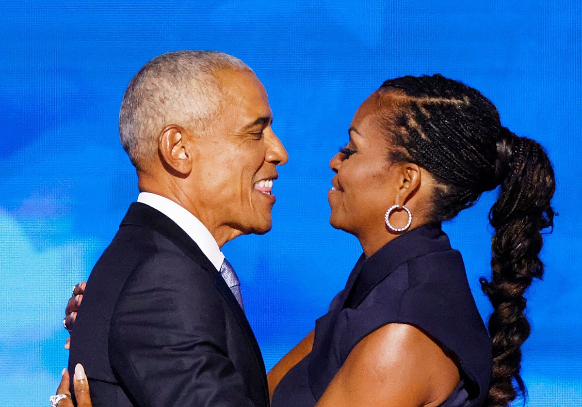 Barack Obama y Michelle se ríen de los rumores de crisis: «Me aceptó de ...
