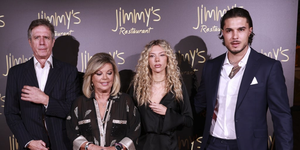 Los efectos colaterales de las memorias de Mar Flores: los Costanzia y ...