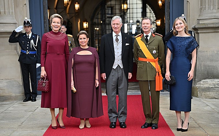 La muestra de «sencillez y compromiso» con la que Guillermo y Estefanía ...