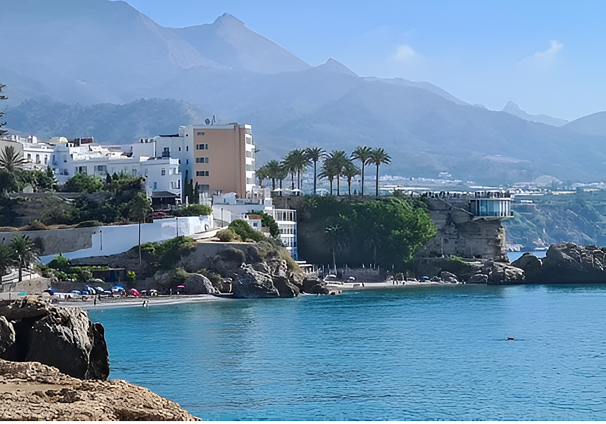 Dónde comer en Nerja: los mejores bares y restaurantes