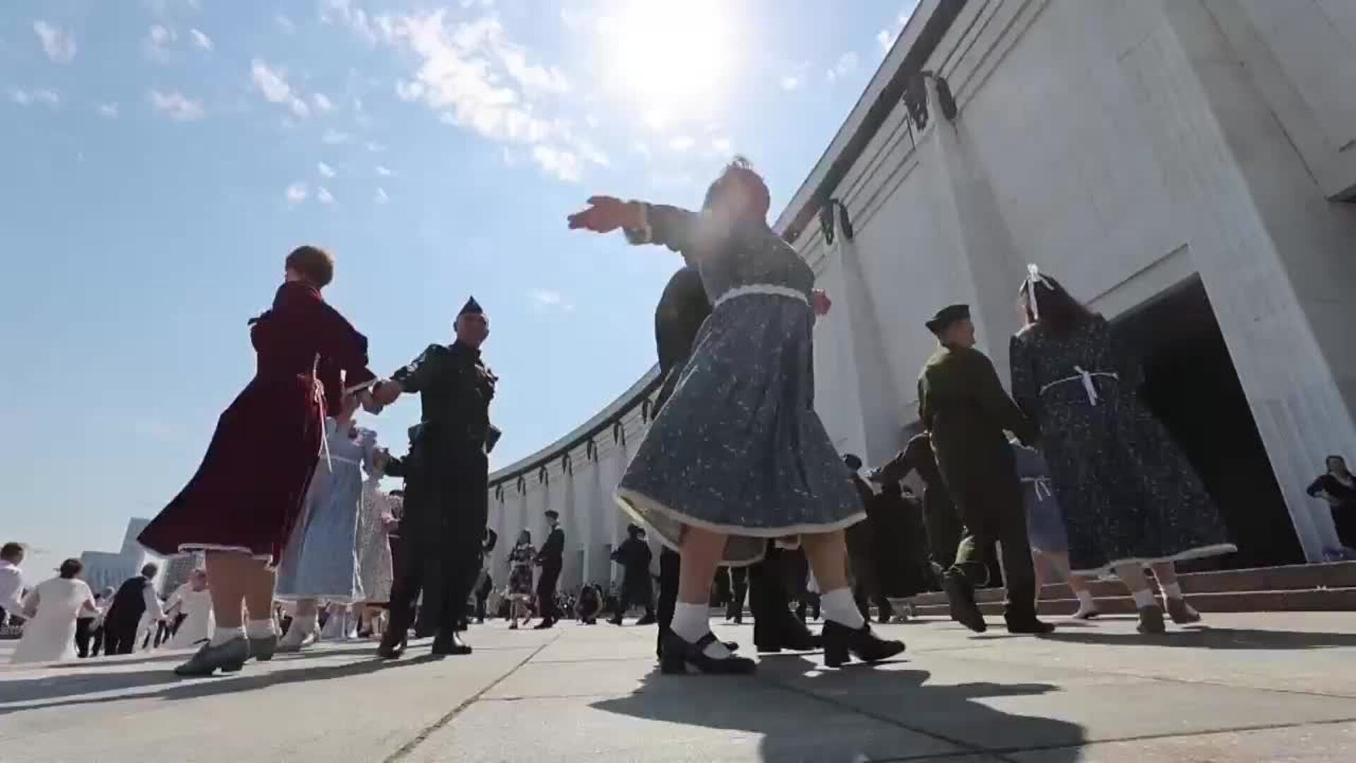 Celebran en Moscú el ‘Vals de la Victoria’, acto previo al aniversario ...