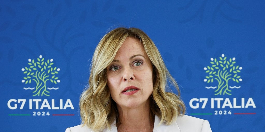 Meloni se consagra en la cumbre del G7 como líder internacional