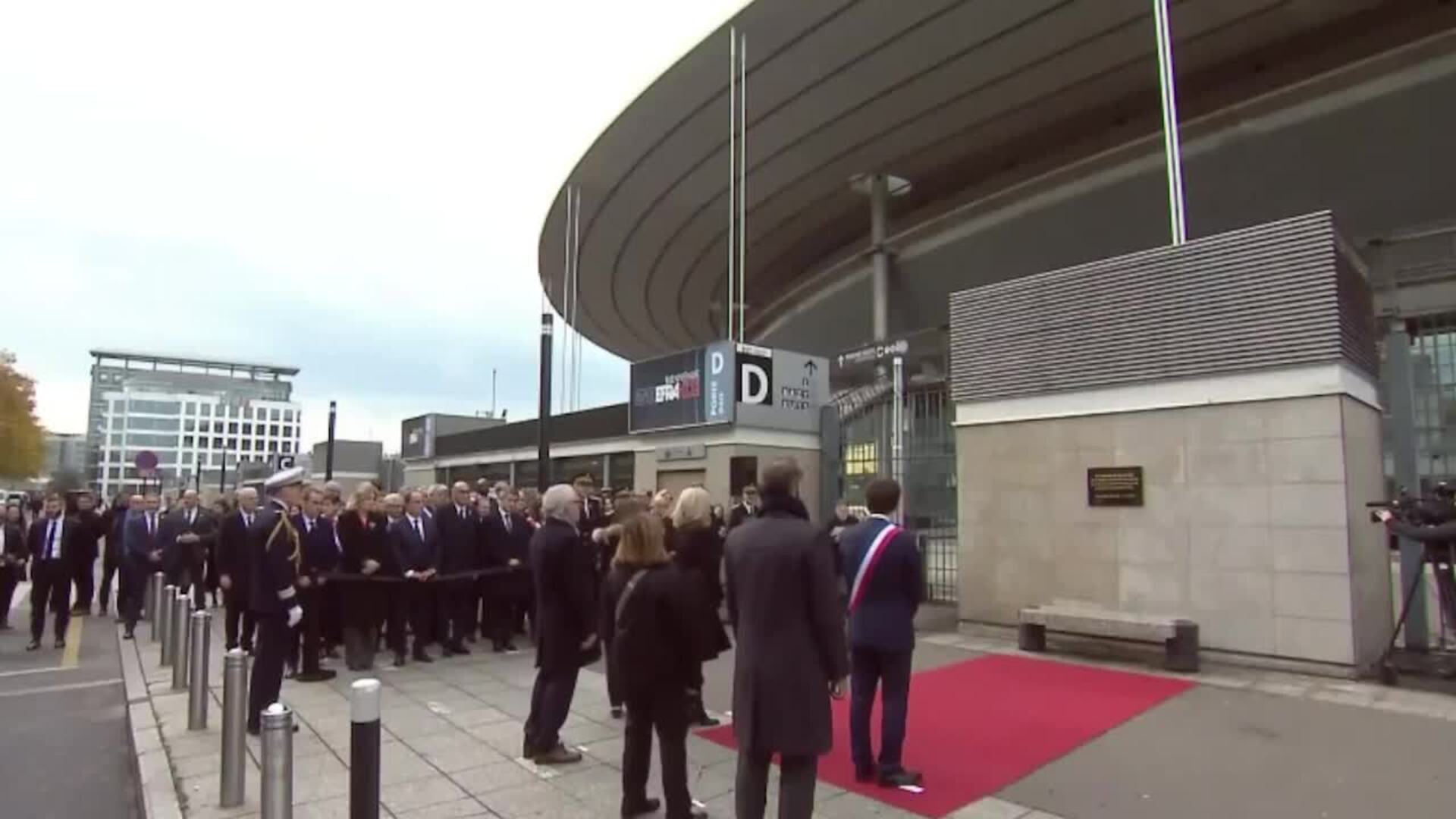 Francia conmemora el décimo aniversario de los atentados de 2015 en París