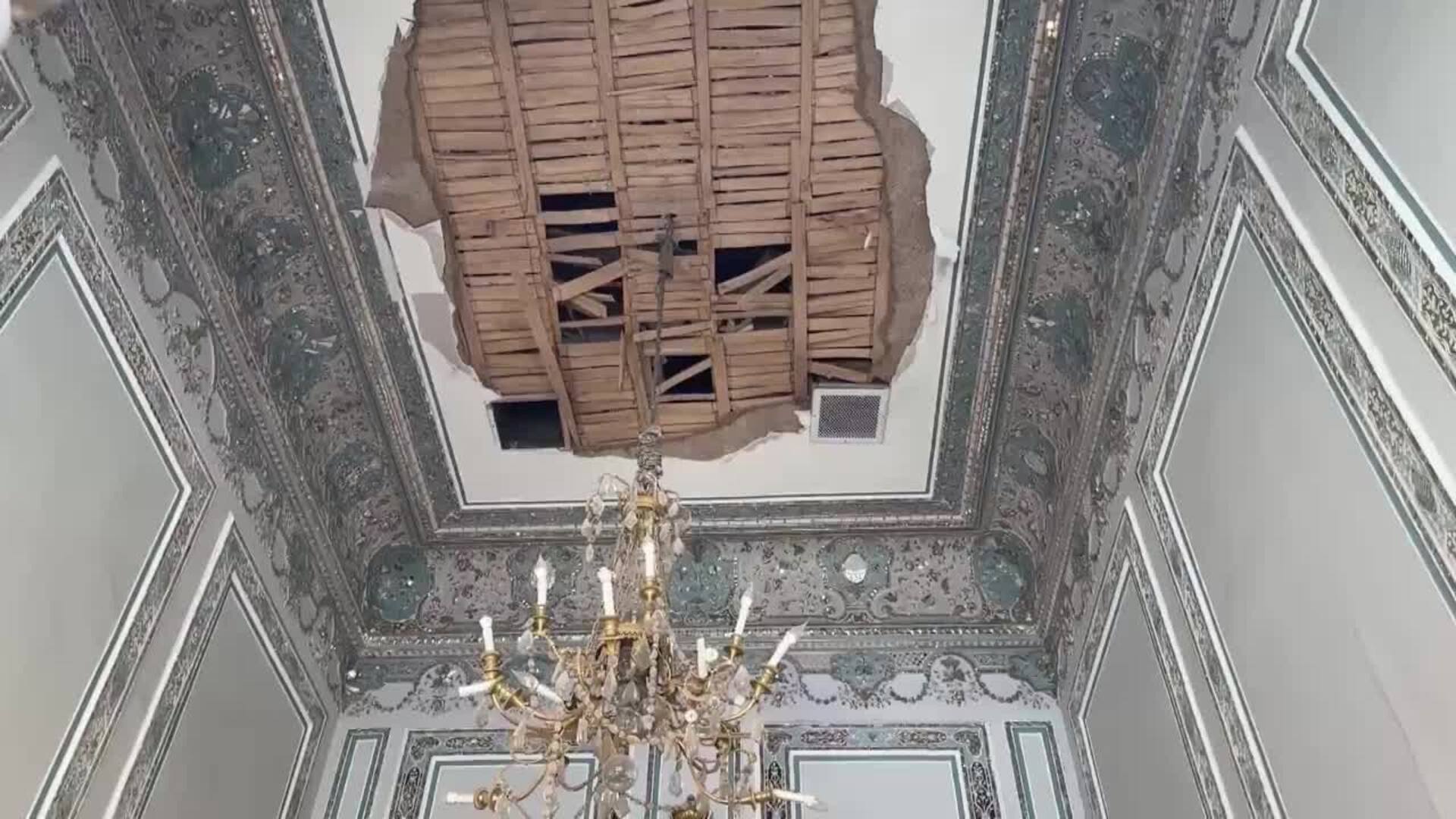 Imágenes del Palacio de Saad Abad tras el ataque con proyectiles del martes