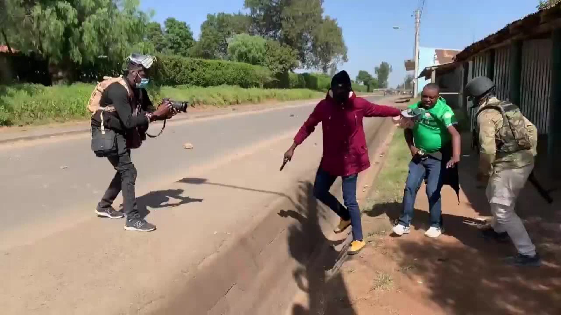 Las protestas contra el centro antiébola impulsado por EE.UU. en Kenia ...