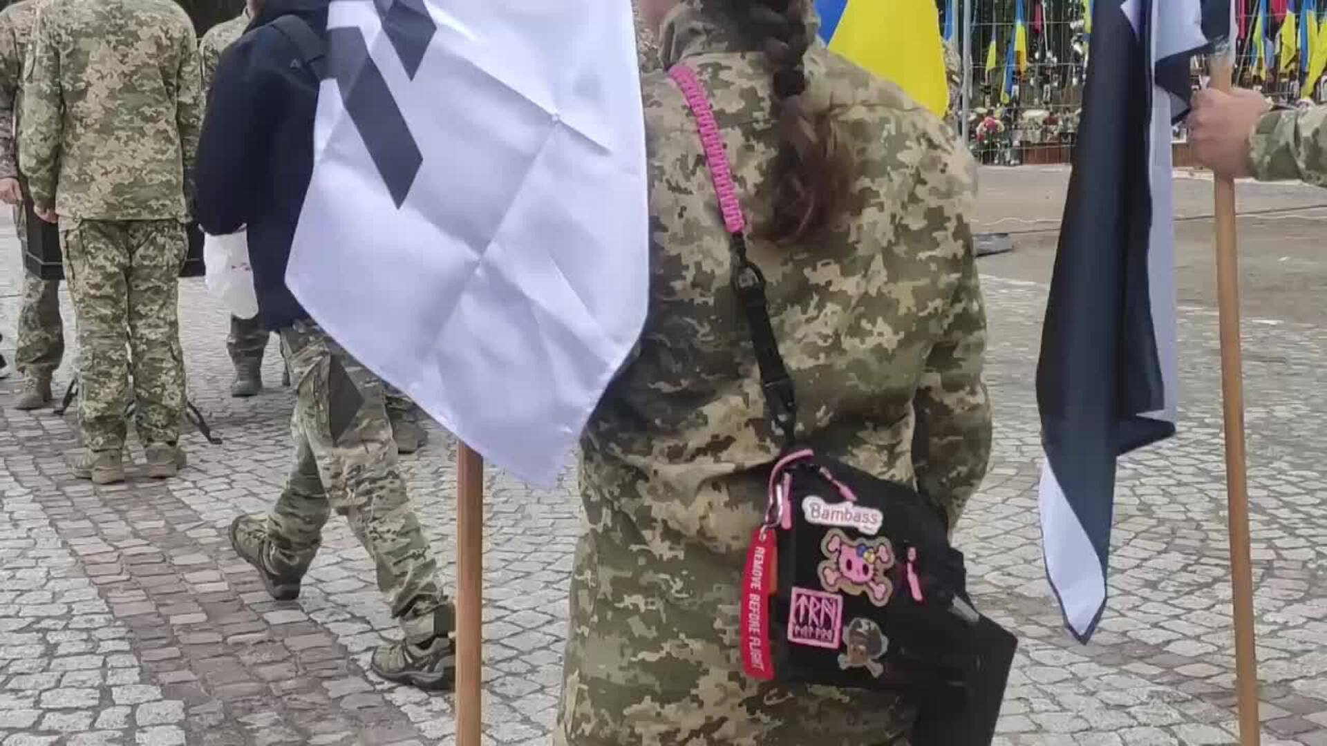 Ucrania honra a un soldado colombiano caído en la guerra contra Rusia