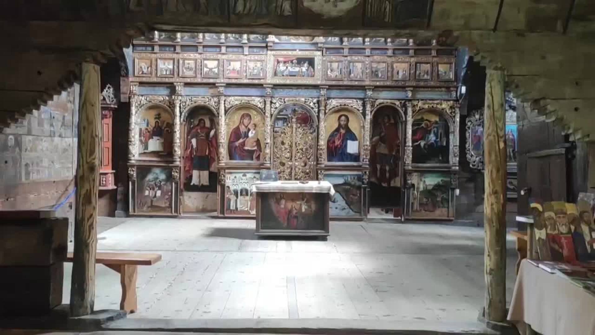 El patrimonio religioso de madera de Ucrania, en riesgo por los ataques ...
