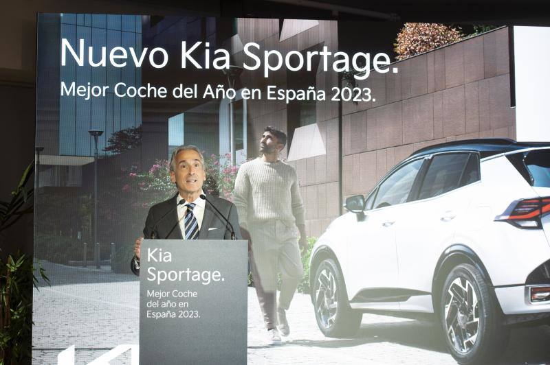 Personalidades del mundo del Motor se dan cita en el Premio ABC