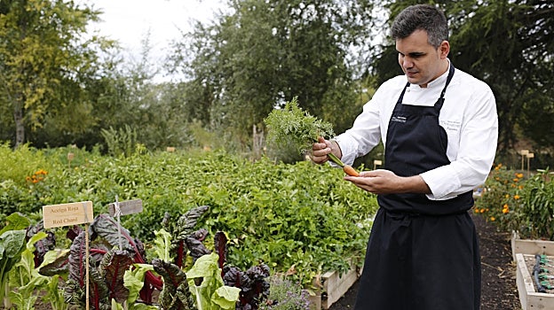 El resort de lujo portugués que reunirá 51 estrellas Michelin este 2022