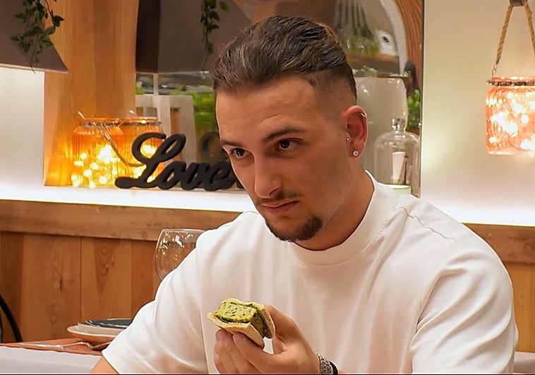 Dos solteros critican sin cortarse el menú de 'First Dates' : «No sé ...