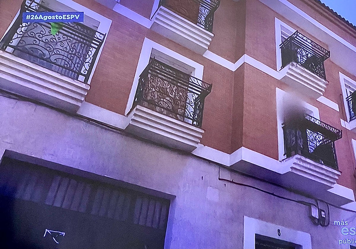 Espejo Público: Navajazos, peleas, drogas y suciedad: el «infierno ...