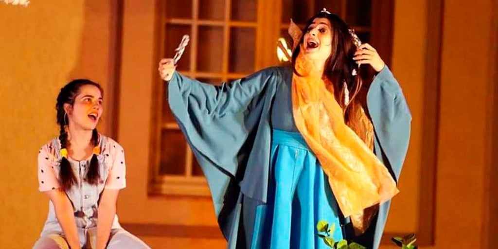 La Fundición rinde homenaje a Carmen Troncoso con 'Amelia y la Dama Azul'