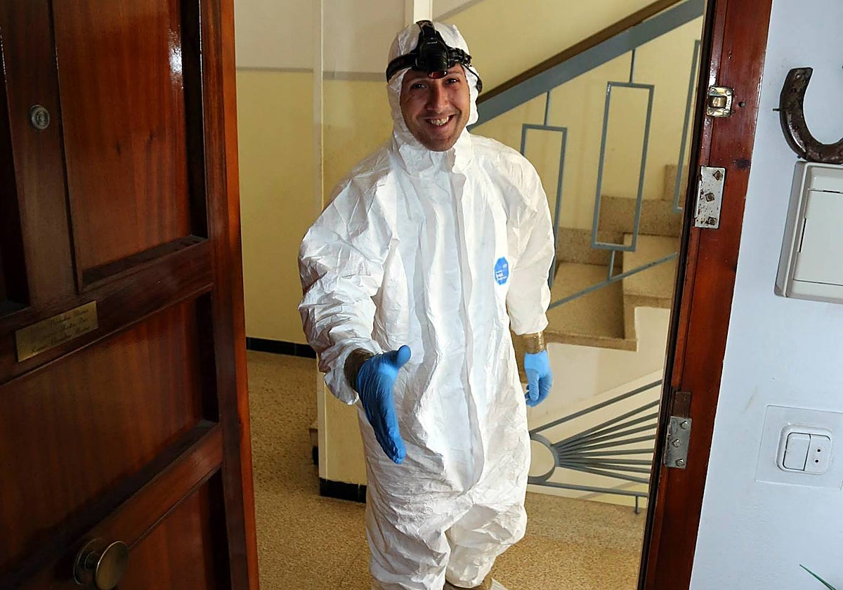 La multinacional de control de plagas Anticimex sale de compras y adquiere a la sevillana Pineda