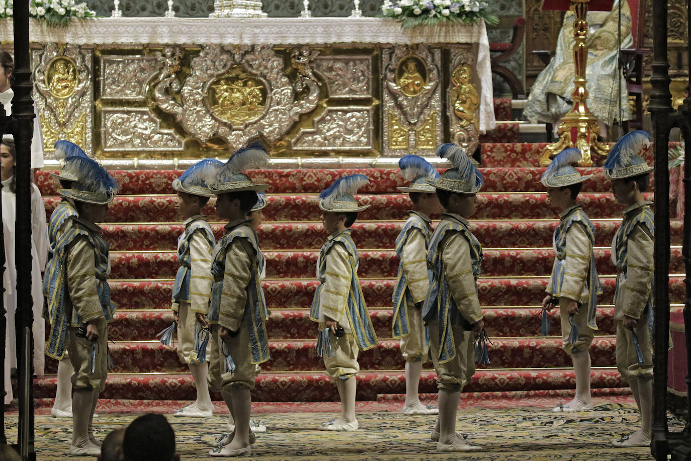 En imágenes, el baile de los Seises en la Octava de la Inmaculada