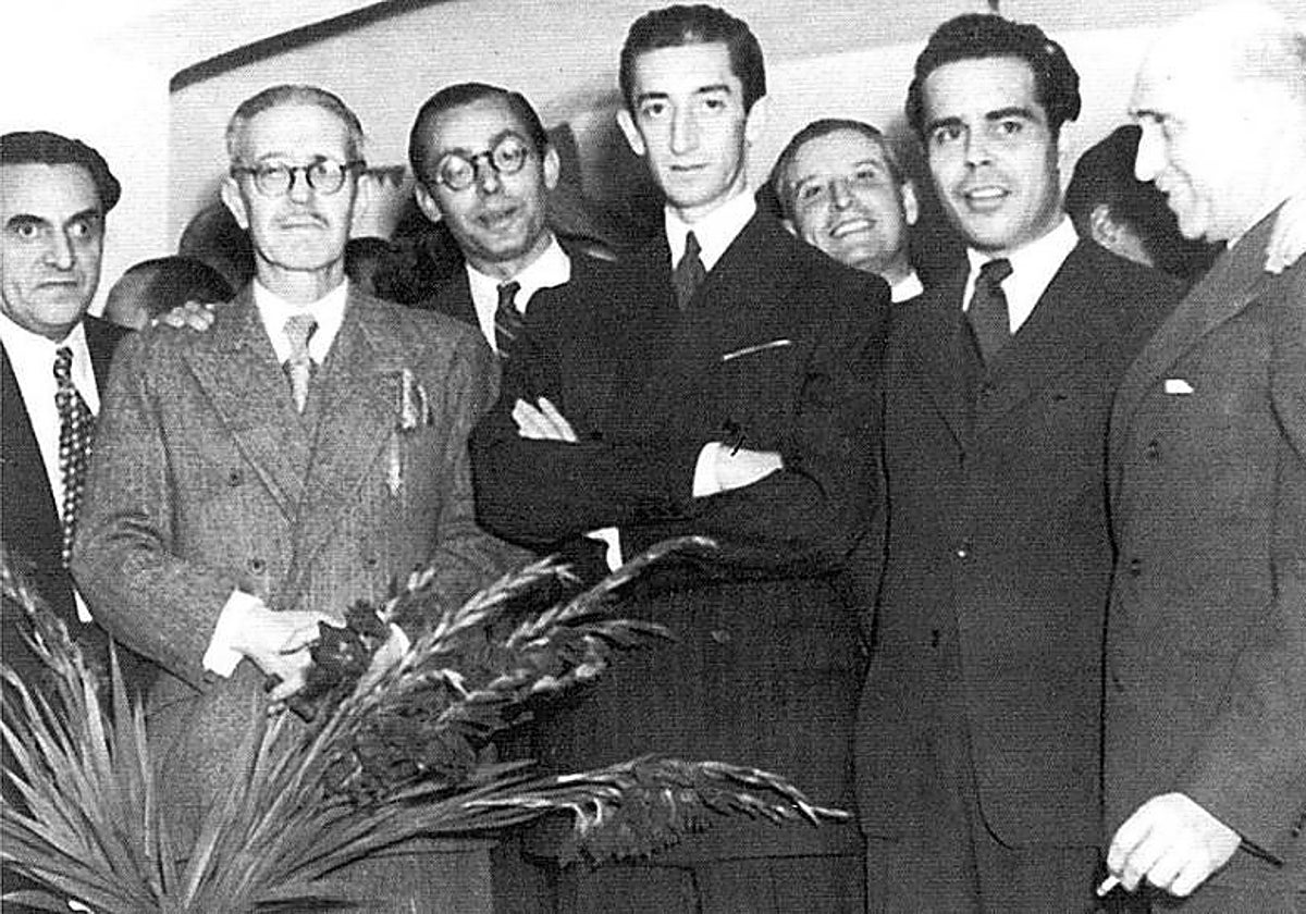 Aparece 'A la misma hora', obra de teatro inédita de Pedro Garfias