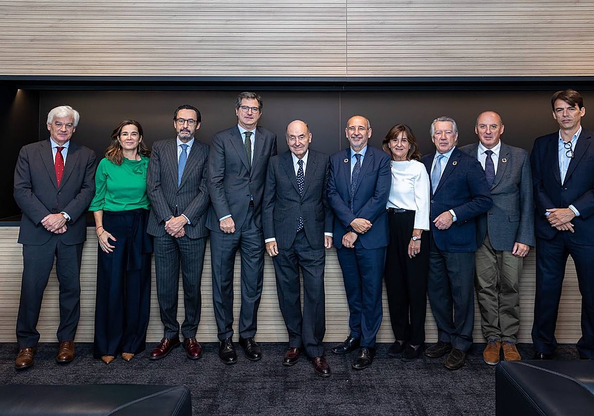 Roca Junyent y sus despachos asociados crean un grupo que facturará 38 ...