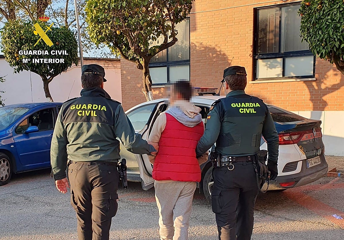 Detenido en Sevilla un varón sobre el que pesaba una orden europea de ...